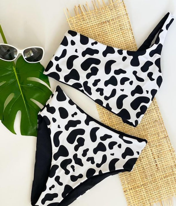DIY Simple Bikini - Learn how to make your own bathing suit